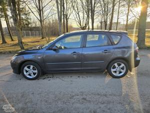 Grey Mazda 3 2006 in Radviliskis, with an engine capacity of 1.60 L and mileage of 321 thousand km for 1390 €, photo 12 on AUTOMOTO.COM.LV