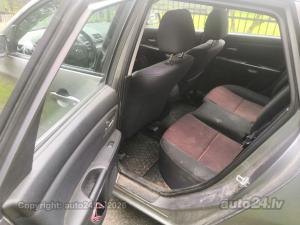Grey Mazda 3 2006 in Parnu, with an engine capacity of 1.60 L and mileage of 308 thousand km for 700 €, photo 7 on AUTOMOTO.COM.LV
