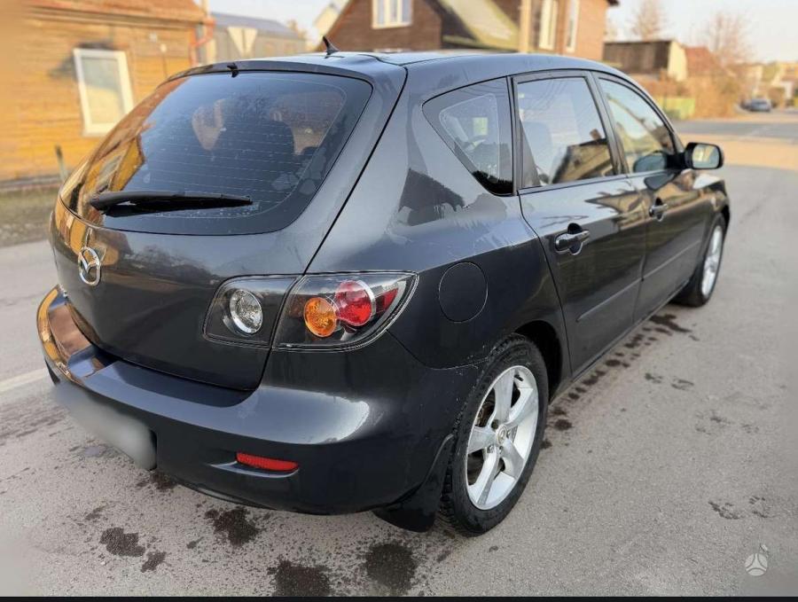 Серый Мазда 3 2006 в Каунас, объемом двигателя 1.60 л и пробегом 326 тыс. км за 1550 €, фото 5 на AUTOMOTO.COM.LV