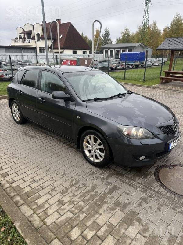 Grey Mazda 3 2006 in Jelgava, with an engine capacity of 1.60 L and mileage of 166 thousand km for 1050 €, photo 1 on AUTOMOTO.COM.LV
