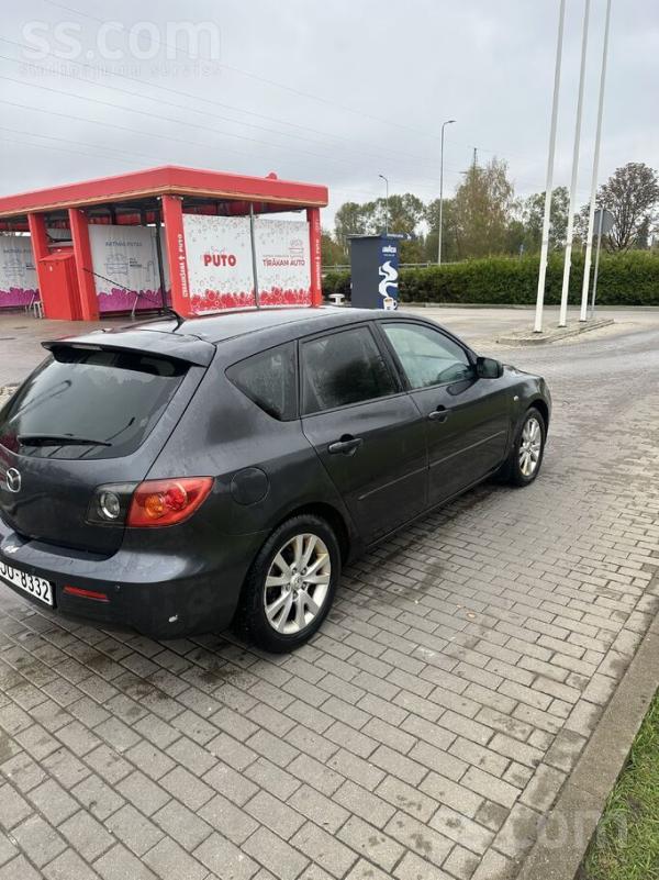 Grey Mazda 3 2006 in Jelgava, with an engine capacity of 1.60 L and mileage of 166 thousand km for 1050 €, photo 4 on AUTOMOTO.COM.LV