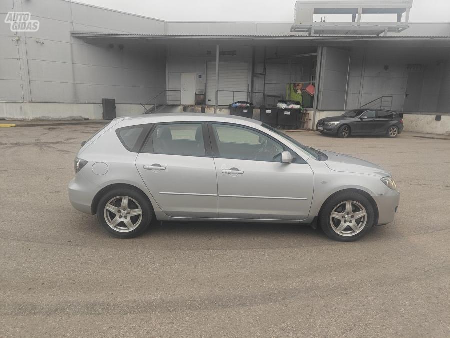 Grey Mazda 3 2007 in Jonava, with an engine capacity of 2.00 L and mileage of 249 thousand km for 950 €, photo 4 on AUTOMOTO.COM.LV