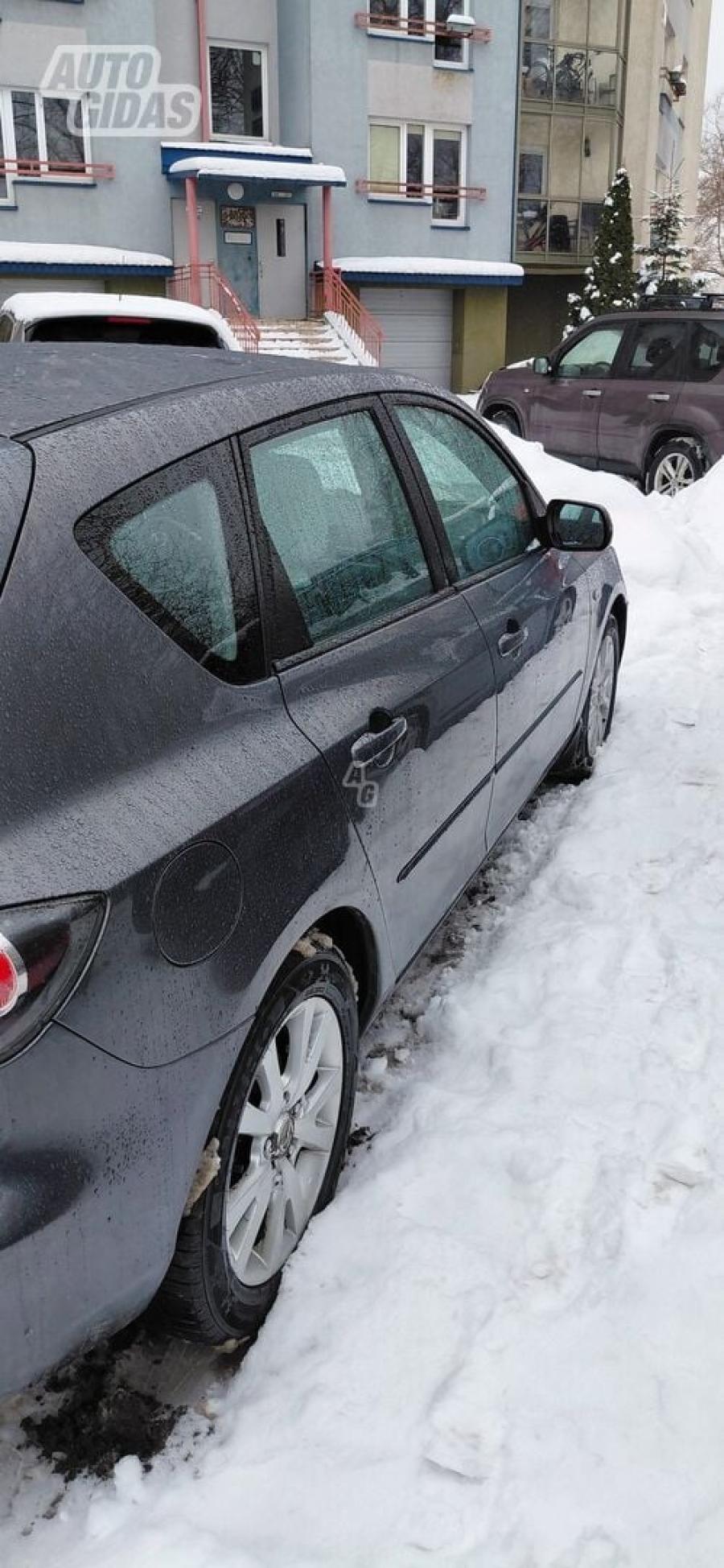 Pelēks Mazda 3 2007 Viļņa, ar dzinēja tilpumu 1.60 L un nobraukumu 242 tūkst. km par 1000 €, foto 7 vietnē AUTOMOTO.COM.LV