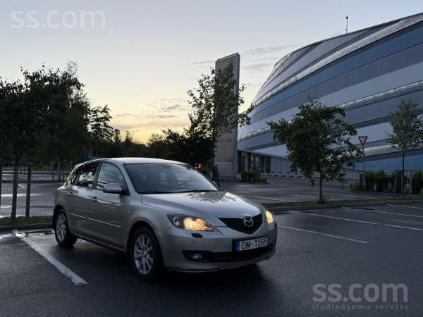 Grey Mazda 3 2007 in Riga, with an engine capacity of 1.60 L and mileage of 165 thousand km for 800 €, photo 1 on AUTOMOTO.COM.LV