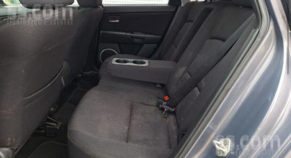 Pelēks Mazda 3 2007 Rīga, ar dzinēja tilpumu 2.00 L un nobraukumu 190 tūkst. km par 899 €, foto 6 vietnē AUTOMOTO.COM.LV