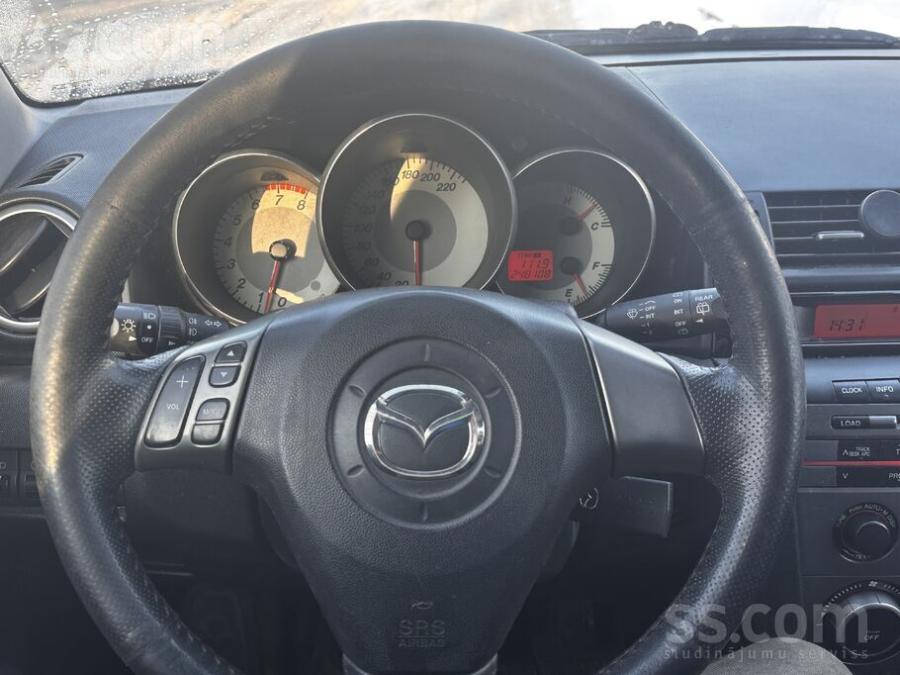 Pelēks Mazda 3 2007 Jelgava, ar dzinēja tilpumu 1.60 L un nobraukumu 248 tūkst. km par 1350 €, foto 6 vietnē AUTOMOTO.COM.LV