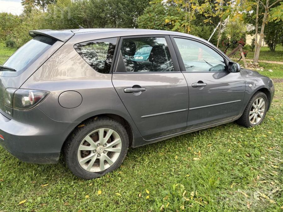 Grey Mazda 3 2007 in Rezekne, with an engine capacity of 1.60 L and mileage of 229 thousand km for 750 €, photo 7 on AUTOMOTO.COM.LV