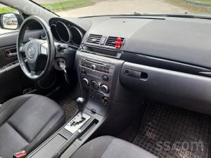 Grey Mazda 3 2008 in Jekabpils, with an engine capacity of 1.60 L and mileage of 264 thousand km for 1590 €, photo 12 on AUTOMOTO.COM.LV