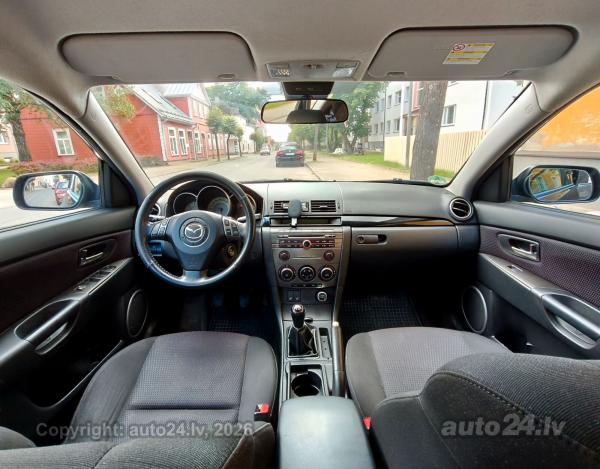 Grey Mazda 3 2008 in Voru, with an engine capacity of 2.00 L and mileage of 225 thousand km for 1800 €, photo 2 on AUTOMOTO.COM.LV