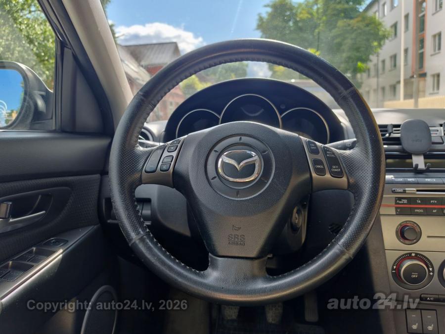Grey Mazda 3 2008 in Voru, with an engine capacity of 2.00 L and mileage of 225 thousand km for 1800 €, photo 4 on AUTOMOTO.COM.LV