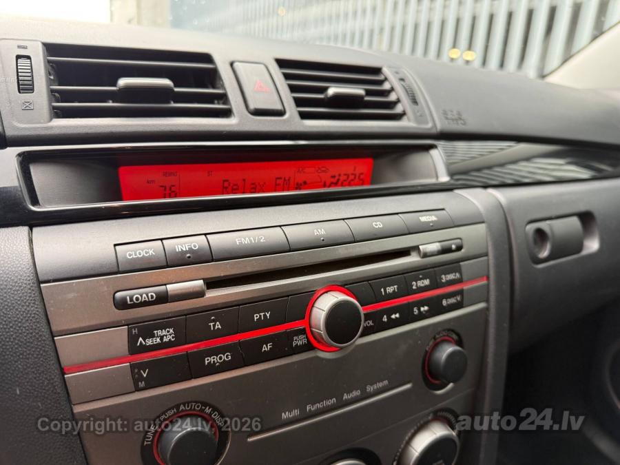 Pelēks Mazda 3 2008 Tallina, ar dzinēja tilpumu 1.60 L un nobraukumu 120 tūkst. km par 749 €, foto 15 vietnē AUTOMOTO.COM.LV