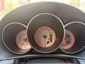 Grey Mazda 3 2008 in Vilnius, with an engine capacity of 1.60 L and mileage of 119 thousand km for 1600 €, photo 7 on AUTOMOTO.COM.LV