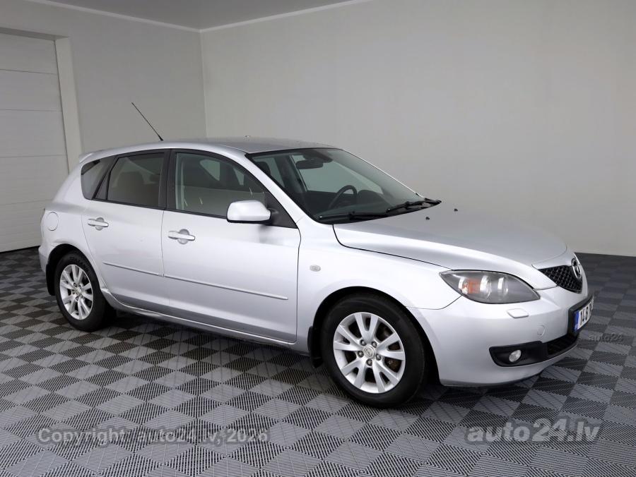 Pelēks Mazda 3 2008 Tallina, ar dzinēja tilpumu 1.60 L un nobraukumu 119 tūkst. km par 899 €, foto 1 vietnē AUTOMOTO.COM.LV