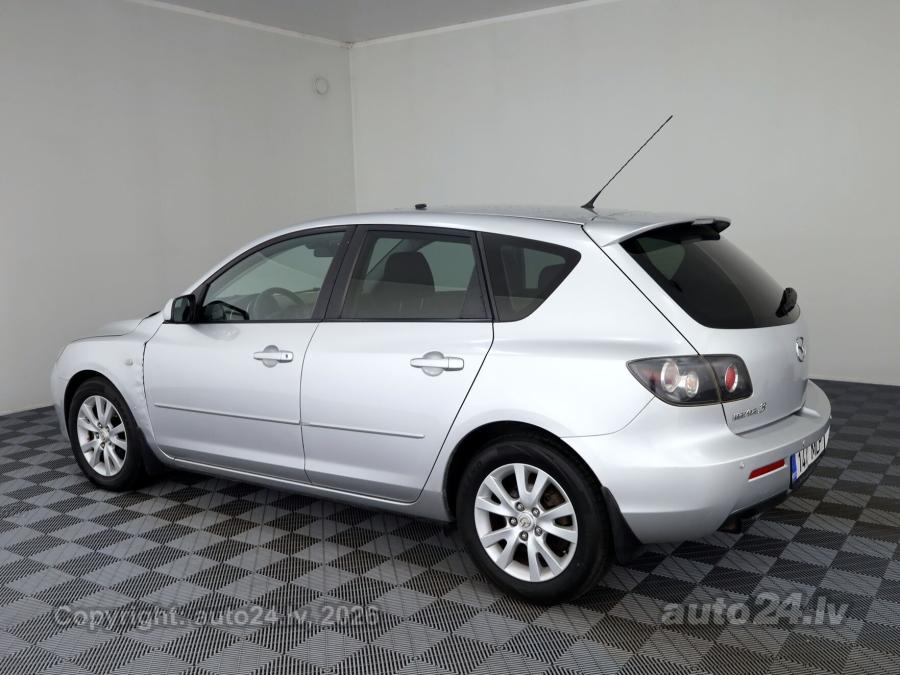 Pelēks Mazda 3 2008 Tallina, ar dzinēja tilpumu 1.60 L un nobraukumu 119 tūkst. km par 899 €, foto 5 vietnē AUTOMOTO.COM.LV