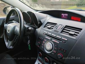 Grey Mazda 3 2009 in Tallinn, with an engine capacity of 2.20 L and mileage of 257 thousand km for 4500 €, photo 8 on AUTOMOTO.COM.LV