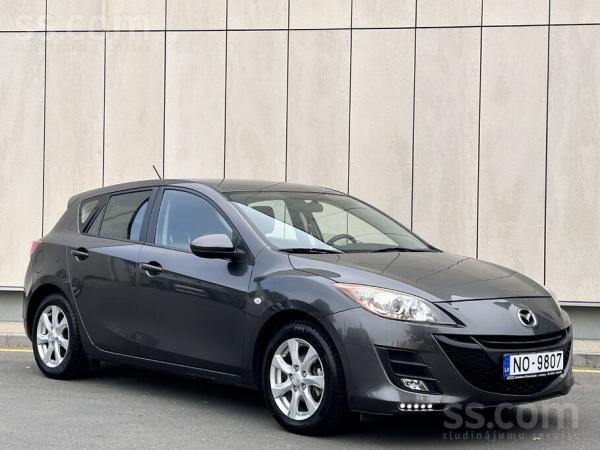 Pelēks Mazda 3 2009 Rīga, ar dzinēja tilpumu 1.60 L un nobraukumu 179 tūkst. km par 1750 €, foto 2 vietnē AUTOMOTO.COM.LV