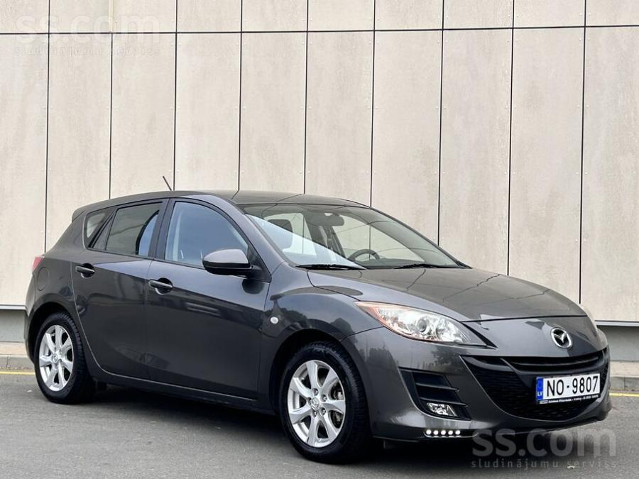 Pelēks Mazda 3 2009 Rīga, ar dzinēja tilpumu 1.60 L un nobraukumu 179 tūkst. km par 1750 €, foto 3 vietnē AUTOMOTO.COM.LV