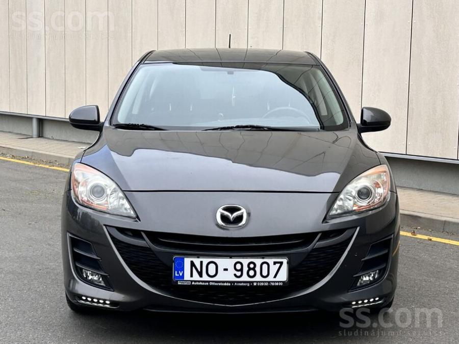 Pelēks Mazda 3 2009 Rīga, ar dzinēja tilpumu 1.60 L un nobraukumu 179 tūkst. km par 1750 €, foto 6 vietnē AUTOMOTO.COM.LV