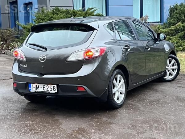 Grey Mazda 3 2010 in Jurmala, with an engine capacity of 1.60 L and mileage of 0 thousand km for 2350 €, photo 9 on AUTOMOTO.COM.LV