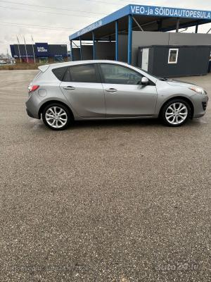 Pelēks Mazda 3 2010 Tallina, ar dzinēja tilpumu 1.60 L un nobraukumu 277 tūkst. km par 3999 €, foto 4 vietnē AUTOMOTO.COM.LV