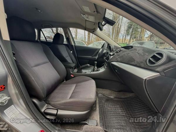 Pelēks Mazda 3 2010 Tartu, ar dzinēja tilpumu 1.60 L un nobraukumu 280 tūkst. km par 2900 €, foto 11 vietnē AUTOMOTO.COM.LV