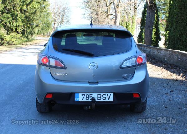 Pelēks Mazda 3 2010 Rapla, ar dzinēja tilpumu 1.60 L un nobraukumu 159 tūkst. km par 2890 €, foto 5 vietnē AUTOMOTO.COM.LV