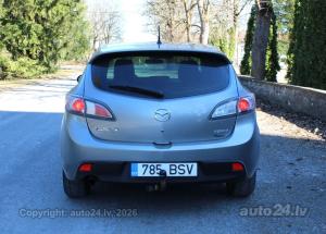 Pelēks Mazda 3 2010 Rapla, ar dzinēja tilpumu 1.60 L un nobraukumu 159 tūkst. km par 2890 €, foto 6 vietnē AUTOMOTO.COM.LV