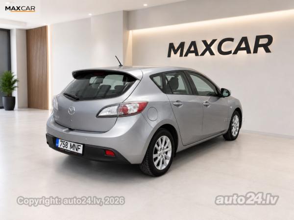 Pelēks Mazda 3 2010 Tallina, ar dzinēja tilpumu 2.00 L un nobraukumu 213 tūkst. km par 3999 €, foto 3 vietnē AUTOMOTO.COM.LV