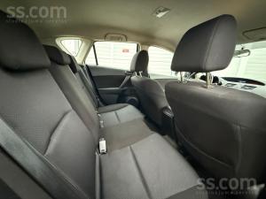 Grey Mazda 3 2010 in Riga, with an engine capacity of 1.60 L and mileage of 245 thousand km for 1300 €, photo 10 on AUTOMOTO.COM.LV