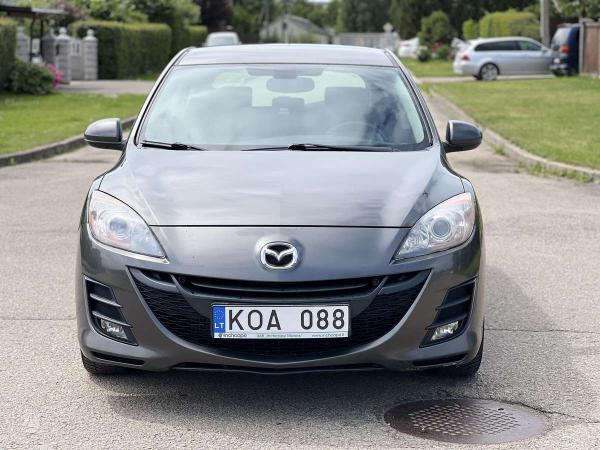 Pelēks Mazda 3 2010 Radviliškis, ar dzinēja tilpumu 1.56 L un nobraukumu 345 tūkst. km par 2150 €, foto 2 vietnē AUTOMOTO.COM.LV