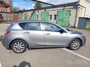 Pelēks Mazda 3 2010 Rīga, ar dzinēja tilpumu 1.60 L un nobraukumu 233 tūkst. km par 2200 €, foto 4 vietnē AUTOMOTO.COM.LV