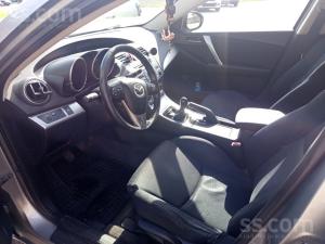 Pelēks Mazda 3 2010 Rīga, ar dzinēja tilpumu 1.60 L un nobraukumu 233 tūkst. km par 2200 €, foto 11 vietnē AUTOMOTO.COM.LV
