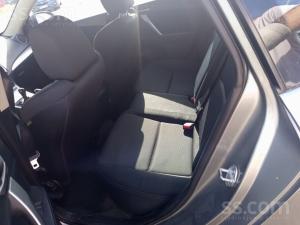 Pelēks Mazda 3 2010 Rīga, ar dzinēja tilpumu 1.60 L un nobraukumu 233 tūkst. km par 2200 €, foto 12 vietnē AUTOMOTO.COM.LV