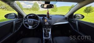 Grey Mazda 3 2010 in Riga, with an engine capacity of 2.20 L and mileage of 260 thousand km for 2800 €, photo 6 on AUTOMOTO.COM.LV
