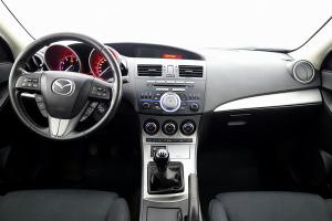 Grey Mazda 3 2010 in Tallinn, with an engine capacity of 1.60 L and mileage of 232 thousand km for 1299 €, photo 6 on AUTOMOTO.COM.LV