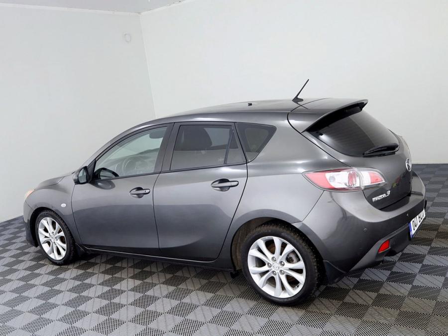 Grey Mazda 3 2010 in Tallinn, with an engine capacity of 1.60 L and mileage of 232 thousand km for 1299 €, photo 12 on AUTOMOTO.COM.LV