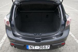 Grey Mazda 3 2011 in Riga, with an engine capacity of 1.60 L and mileage of 284 thousand km for 2990 €, photo 7 on AUTOMOTO.COM.LV