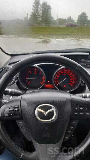 Grey Mazda 3 2011 in Rezekne, with an engine capacity of 1.60 L and mileage of 270 thousand km for 2500 €, photo 12 on AUTOMOTO.COM.LV