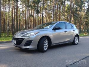 Pelēks Mazda 3 2011 Rīga, ar dzinēja tilpumu 1.60 L un nobraukumu 223 tūkst. km par 3000 €, foto 3 vietnē AUTOMOTO.COM.LV