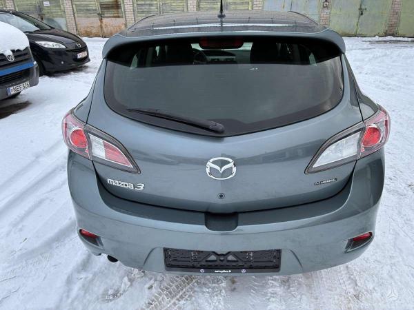 Grey Mazda 3 2012 in Siauliai, with an engine capacity of 1.56 L and mileage of 227 thousand km for 3450 €, photo 4 on AUTOMOTO.COM.LV