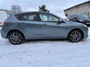 Grey Mazda 3 2012 in Siauliai, with an engine capacity of 1.56 L and mileage of 227 thousand km for 3450 €, photo 6 on AUTOMOTO.COM.LV