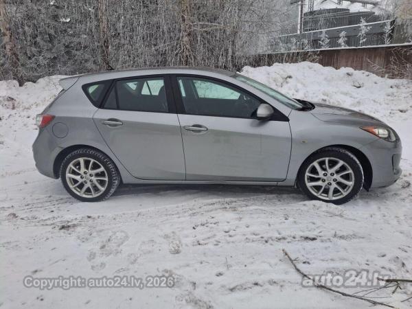 Pelēks Mazda 3 2012 Tallina, ar dzinēja tilpumu 1.60 L un nobraukumu 231 tūkst. km par 4500 €, foto 2 vietnē AUTOMOTO.COM.LV