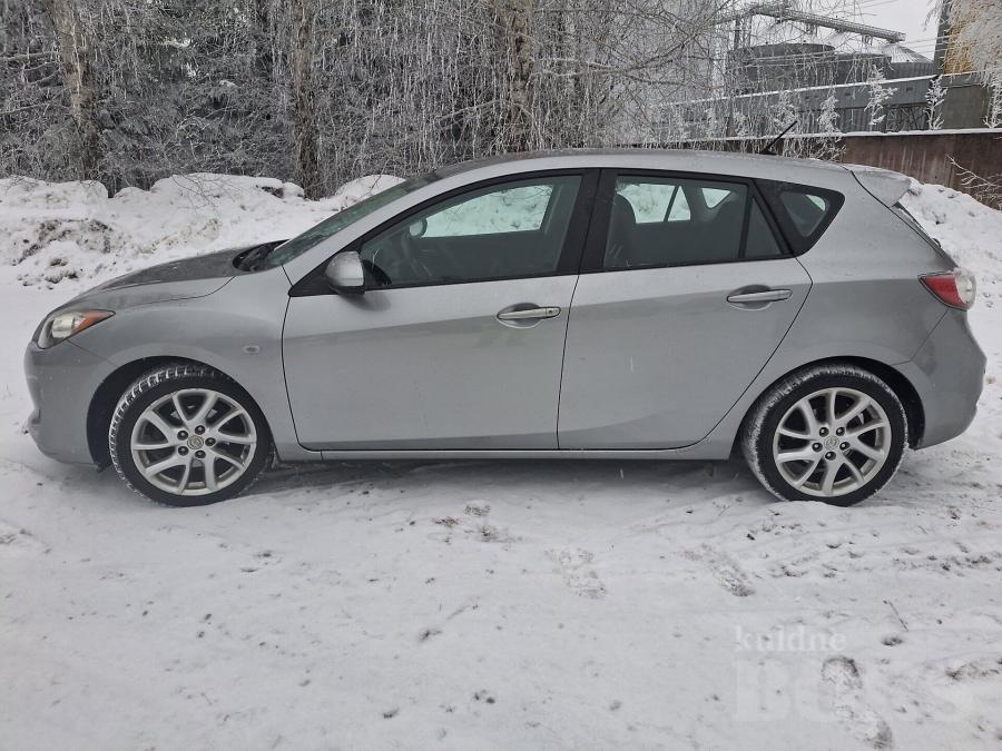 Pelēks Mazda 3 2012 Viljandi, ar dzinēja tilpumu 0.00 L un nobraukumu 232 tūkst. km par 4250 €, foto 1 vietnē AUTOMOTO.COM.LV