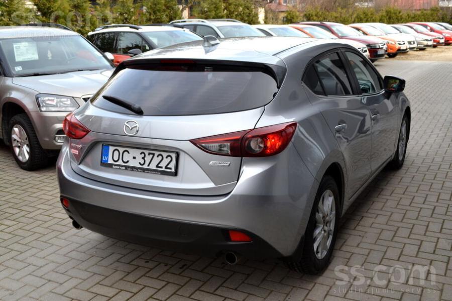 Grey Mazda 3 2013 in Riga, with an engine capacity of 2.00 L and mileage of 193 thousand km for 7200 €, photo 3 on AUTOMOTO.COM.LV