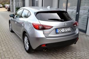 Grey Mazda 3 2013 in Riga, with an engine capacity of 2.00 L and mileage of 193 thousand km for 7200 €, photo 4 on AUTOMOTO.COM.LV