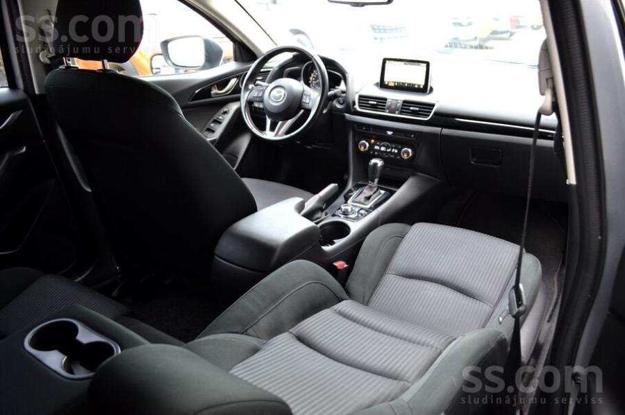 Grey Mazda 3 2013 in Riga, with an engine capacity of 2.00 L and mileage of 193 thousand km for 7200 €, photo 10 on AUTOMOTO.COM.LV