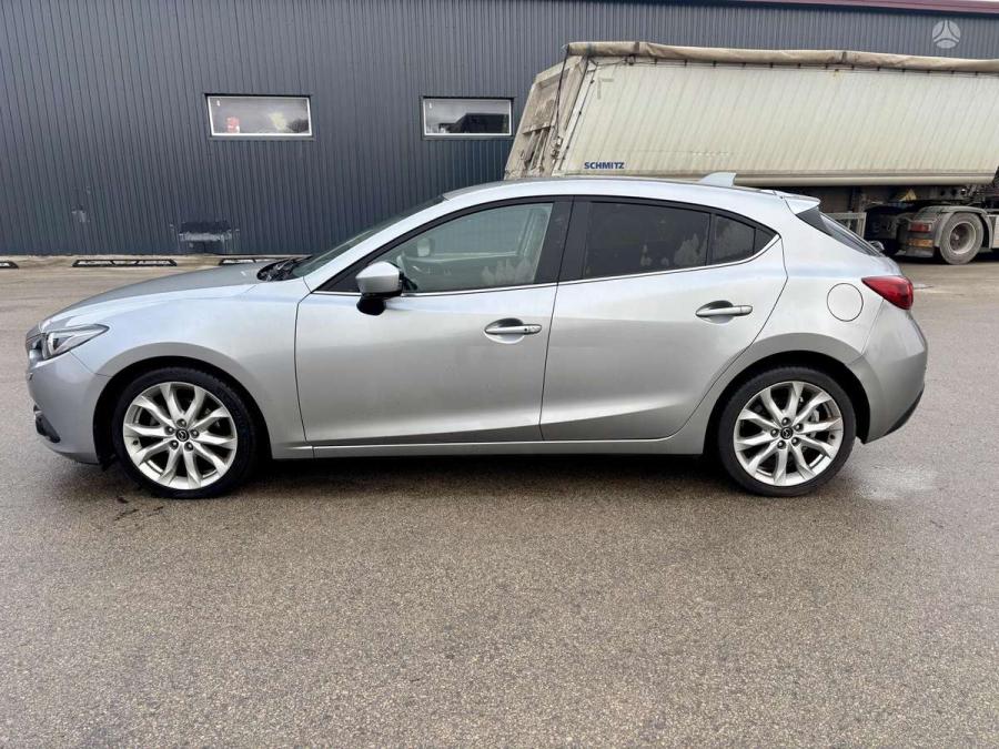 Pelēks Mazda 3 2013 Tauragė, ar dzinēja tilpumu 2.19 L un nobraukumu 160 tūkst. km par 5500 €, foto 4 vietnē AUTOMOTO.COM.LV