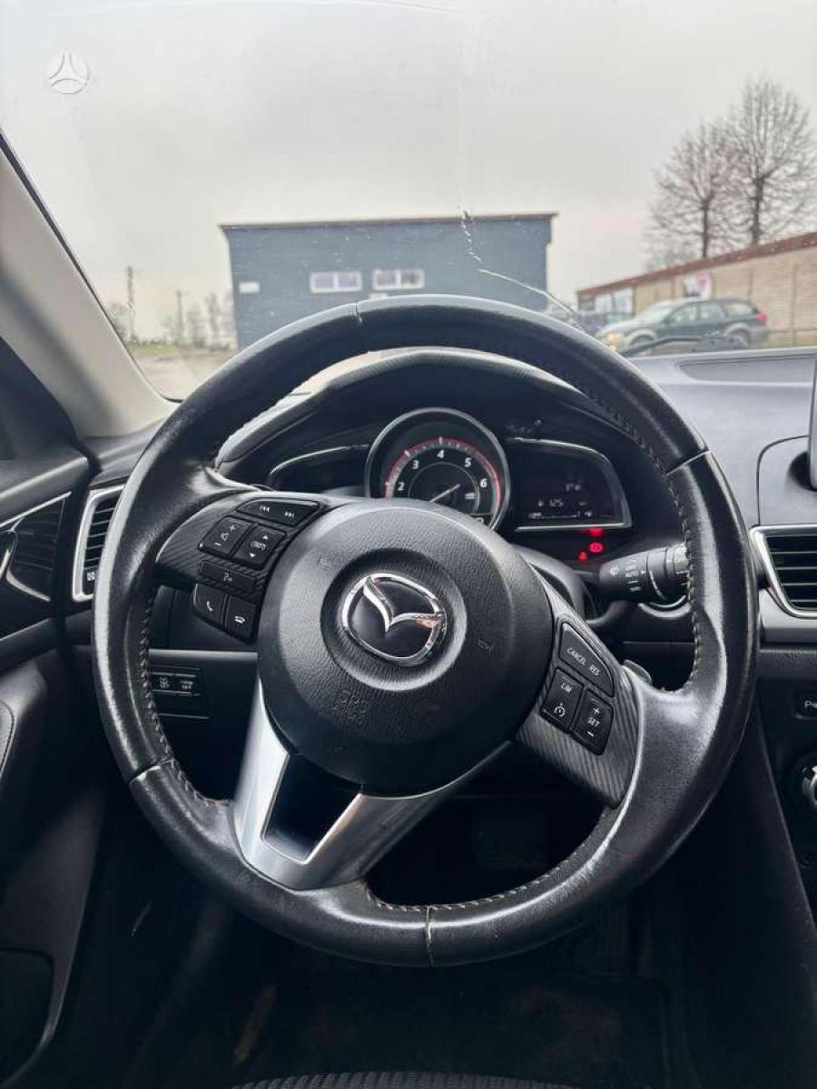 Pelēks Mazda 3 2013 Tauragė, ar dzinēja tilpumu 2.19 L un nobraukumu 160 tūkst. km par 5500 €, foto 19 vietnē AUTOMOTO.COM.LV