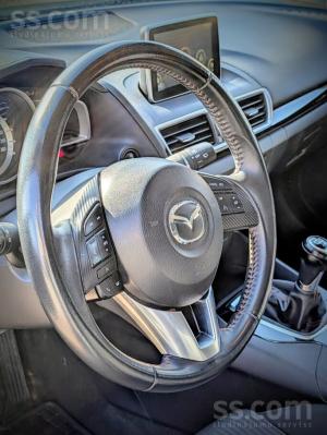 Pelēks Mazda 3 2014 Rīga, ar dzinēja tilpumu 2.00 L un nobraukumu 126 tūkst. km par 7000 €, foto 5 vietnē AUTOMOTO.COM.LV