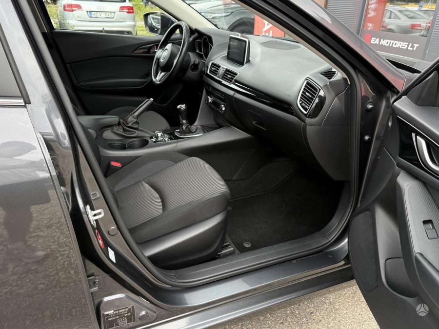 Pelēks Mazda 3 2014 Viļņa, ar dzinēja tilpumu 2.19 L un nobraukumu 251 tūkst. km par 5500 €, foto 21 vietnē AUTOMOTO.COM.LV